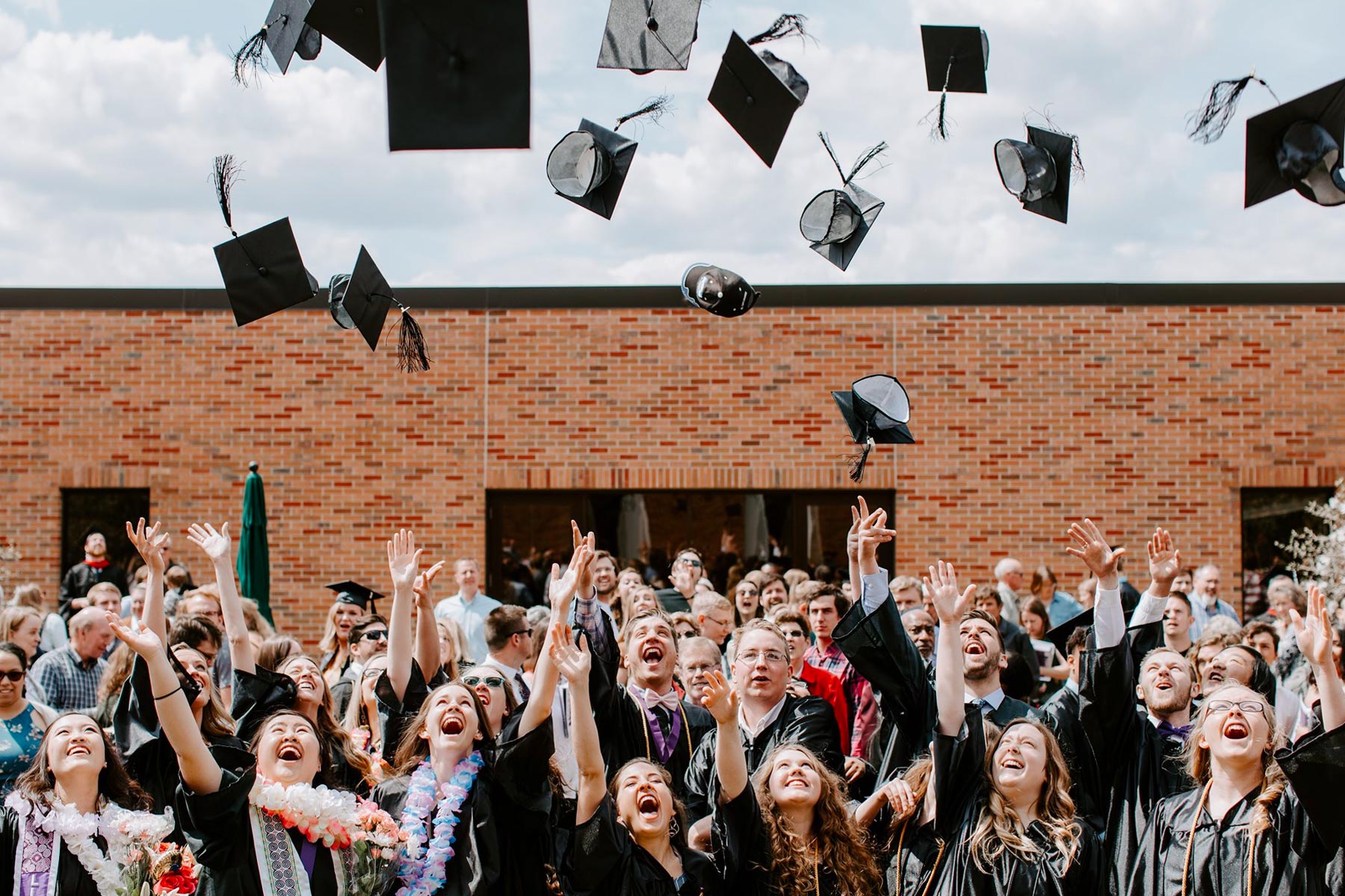 Alumni - Crown College