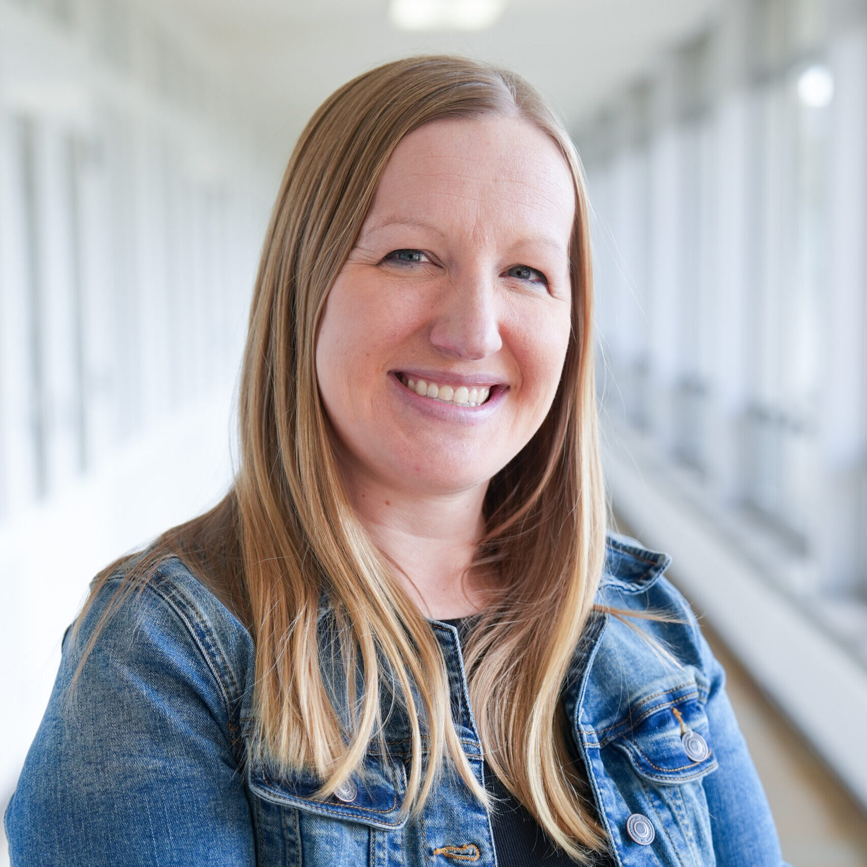 Kalli Thompson - Crown College