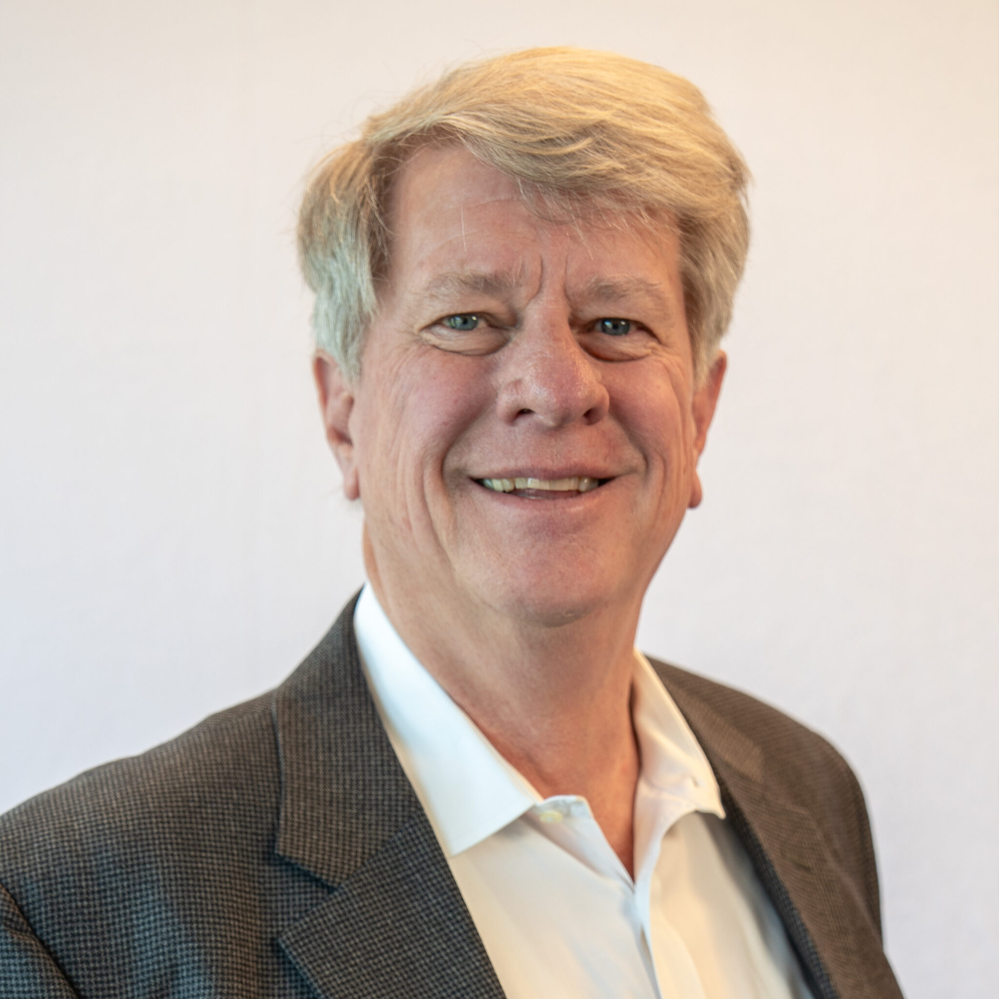 Cabinet + Board - Crown College