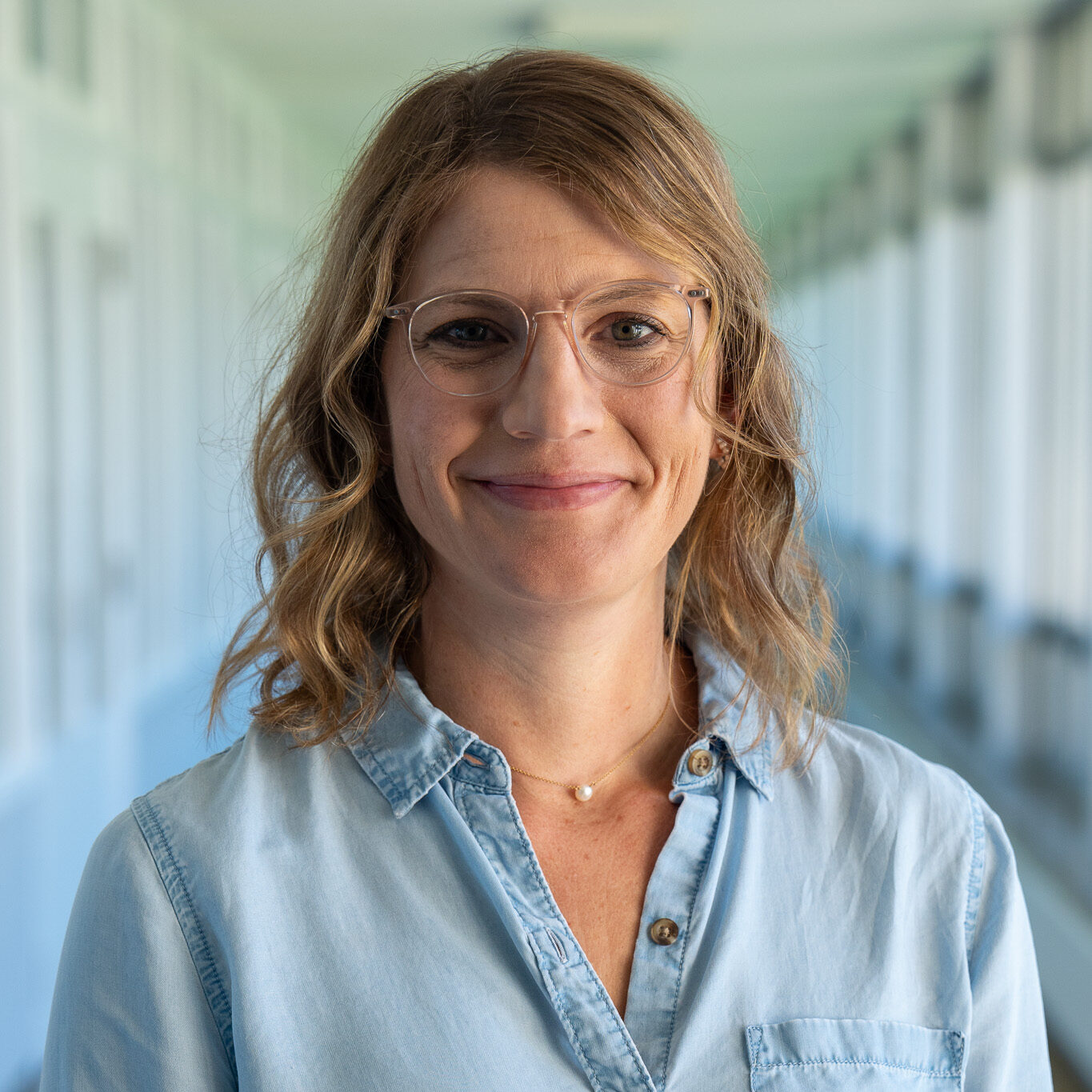 Debra Essen - Crown College